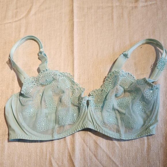 Simone Perele | Intimates & Sleepwear | Simone Perele Icy Blue Lace ...